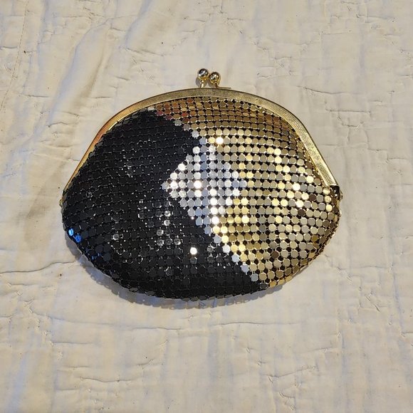 Accessories | Vintage Retro Little Blacksilvergold Change Purse | Poshmark